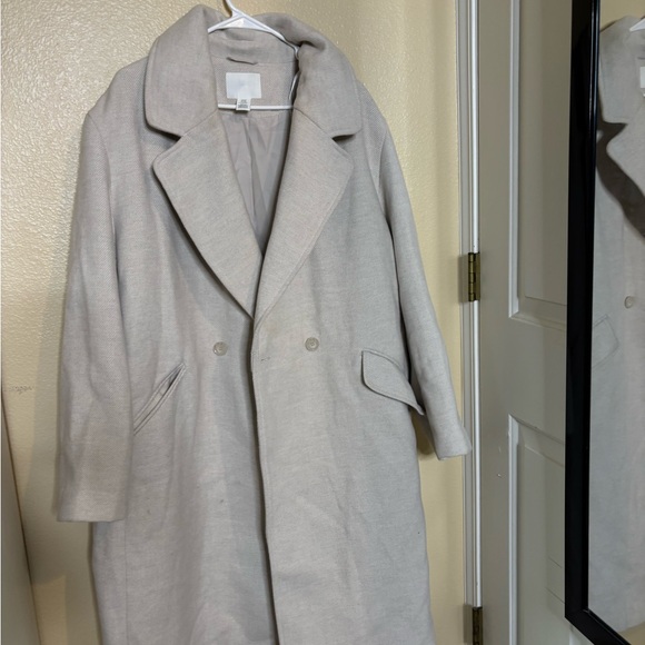 H&M | Jackets & Coats | Elegant Womens Off White Coat From Hm | Poshmark